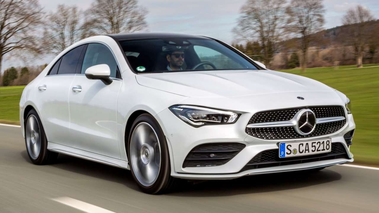 Svolávací akce Mercedes-Benz CLA (2020) havárie, řízení
